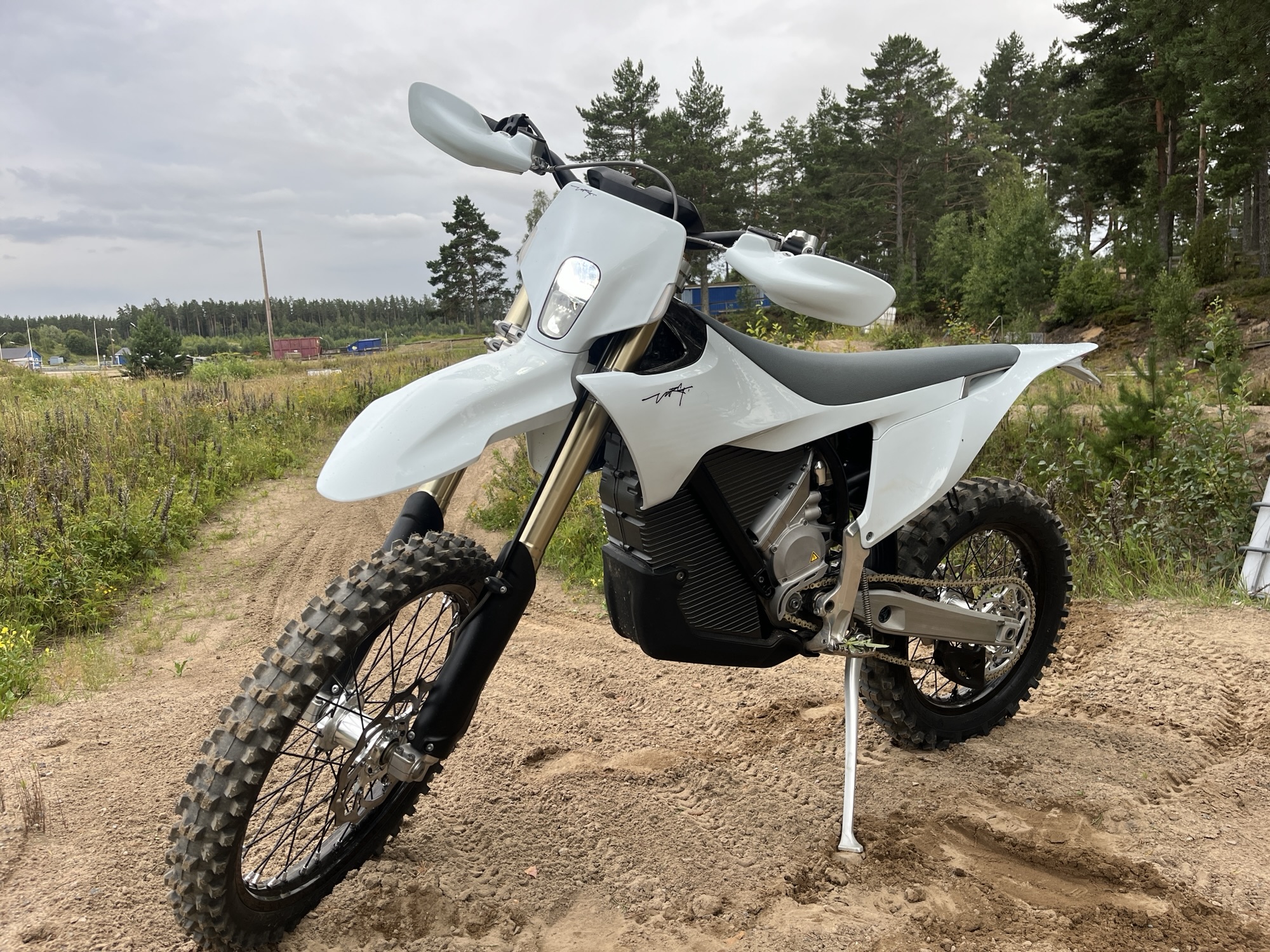 Bike kör Stark Varg EX! – Bike powered by Motorrad